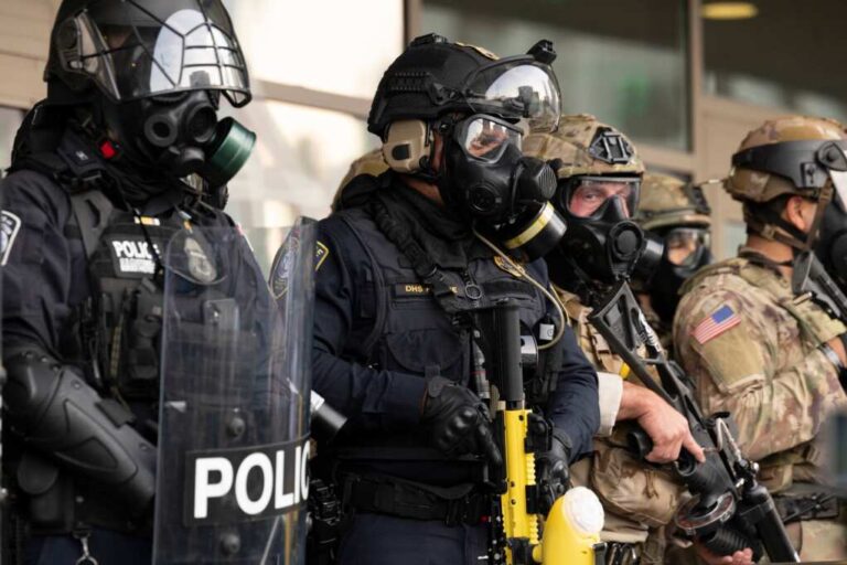 Federal ICE Clashes Turn Violent in Minneapolis | Republican Nation